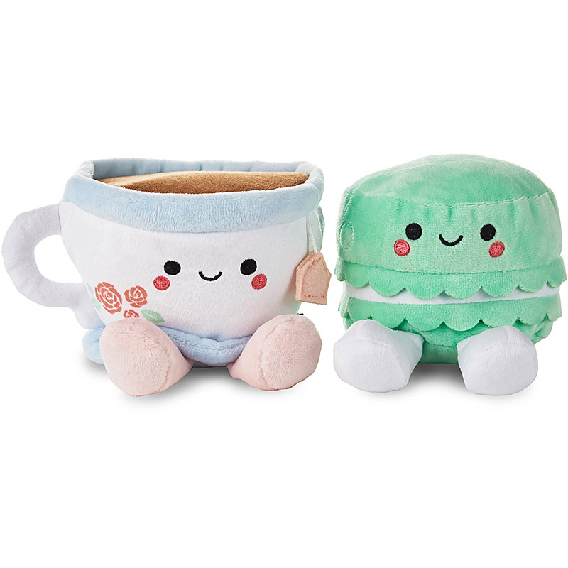 Jellycat Amuseables Mia Macaron Framboise | plushpaws.co.uk