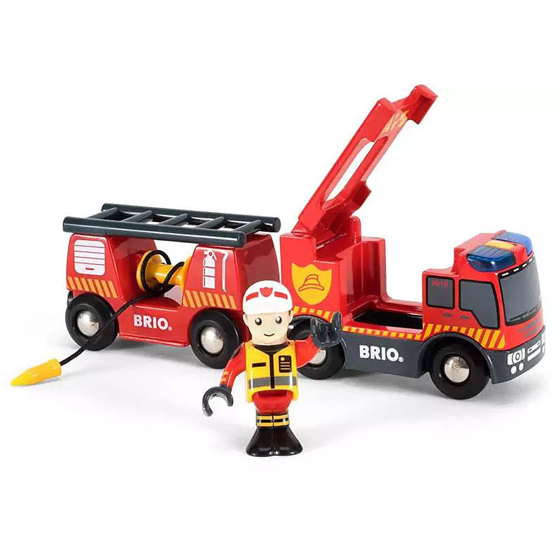 BRIO Emergency Fire Engine | plushpaws.co.uk