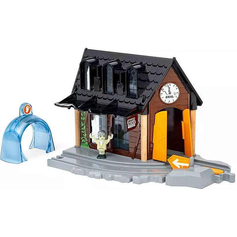 BRIO Smart Tech Sound Spooky Train Station | Plushpaws.co.uk