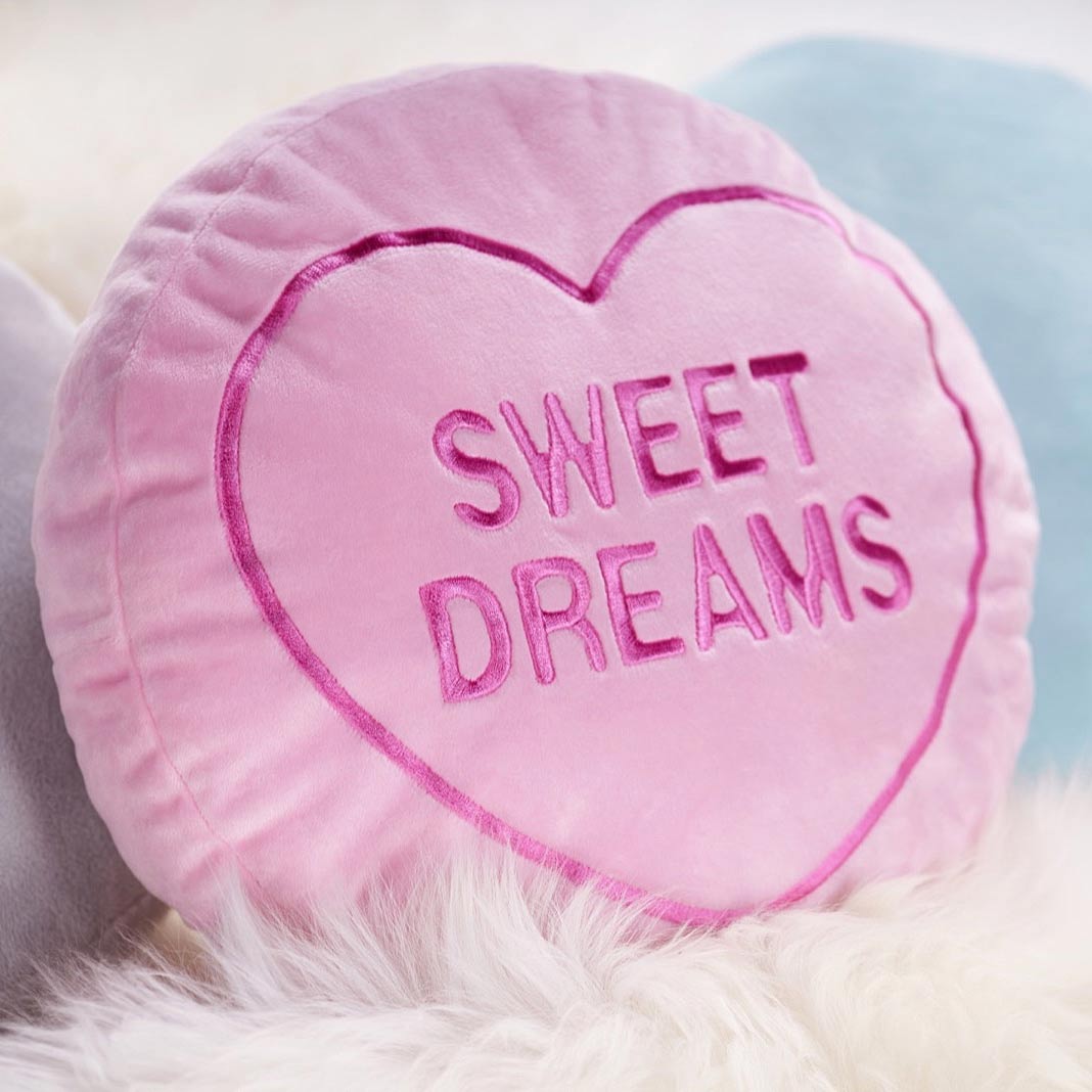 Love Hearts Sweet Dreams Cushion | plushpaws.co.uk