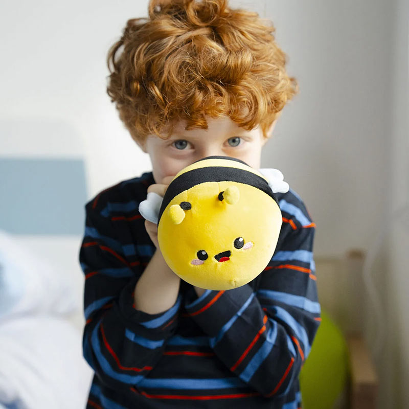 Legami Bee | plushpaws.co.uk